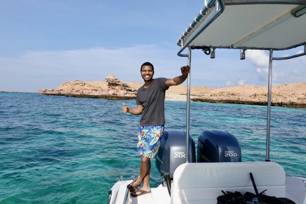 Scuba Diving in Oman – Is It Worth Doing? Here’s What You Need To Know ...